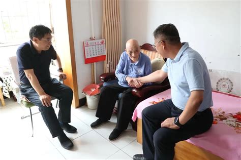 暖！市政协副主席崔武成到路南区走访慰问退役军人党员澎湃号·政务澎湃新闻 The Paper