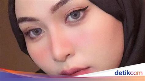 Potret Elisa Yang Tewas Dibunuh Mantan Pacar Pakai Kloset Hingga Pecah