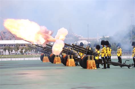 กองทัพบก Royal Thai Army กองพันทหารปืนใหญ่ที่ 1 กรมทหารปืนใหญ่ที่ 1 รักษาพระองค์