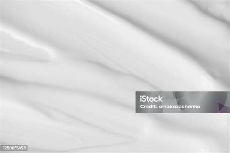 크림 모이스처라이저 얼룩 얼룩 물결 모양의 질감 화이트 백 매끄러운 스킨케어 뷰티 제품 배경 바디 로션 탑 뷰 보습제에 대한 스톡 사진 및 기타 이미지 Istock