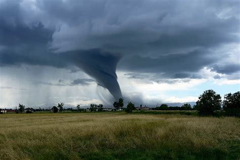 Tornado Season Experts Share Safety Tips And How To Prepare For Severe