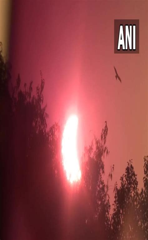 Surya Grahan Photos Solar Eclipse Photos In India Live Surya Grahan Pics Images Surya Grahan