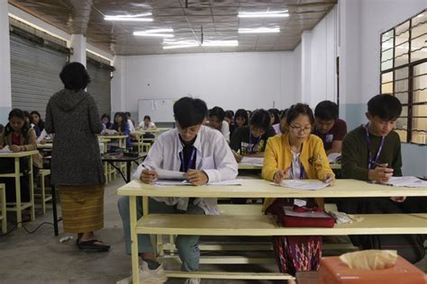 ကချင်ပြည်နယ်က ထူးခြားတဲ့ ပညာရပ်စုံတက္ကသိုလ် — မြန်မာဌာန