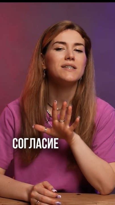 Первое что приходит мне на ум на английском языке Youtube