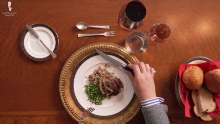 How To Eat With Fork Knife Etiquette Basics Beyond Gentleman S Gazette