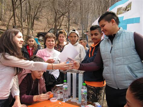 Шесто Основно училище Братя Миладинови Сливен