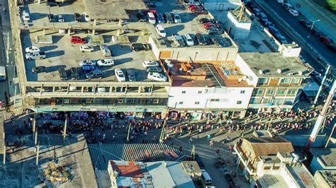 Largas Filas Bolsas De Ropa Y Un Protocolo De Prevención Propio Así Se Vivió La Previa A La
