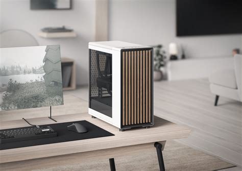 Fractal Design North