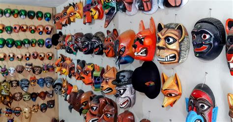 Arte Y Artesanía Local Trips And Travel Ecuador Viajes Personalizados
