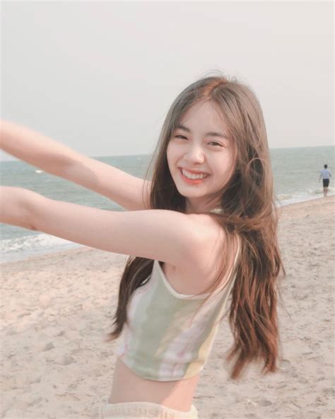 น้องเอินเอิน ฟาติมา ชายหาด 4 รูป