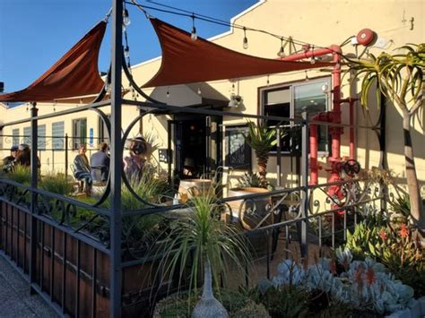 Bookies Pizza 88 Photos And 91 Reviews 1315 Water St Santa Cruz
