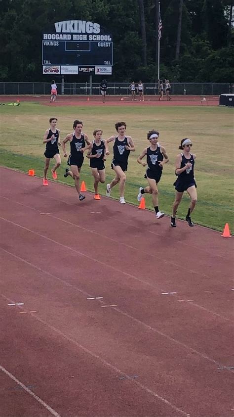 No Excuses Running Hc Chris Egger Focuses On A Runners Confidence Bvm Sports