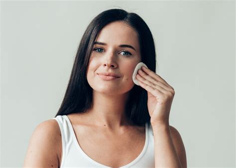 Remove Eye Makeup Images Free Download On Freepik