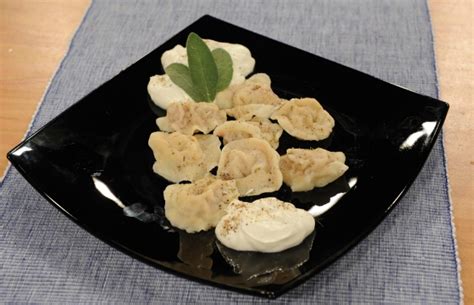Пелмени по сибирски • © Вкуси ме