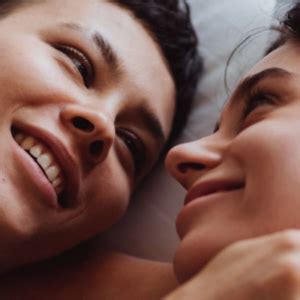 Female Same Sex Couple WeFIV