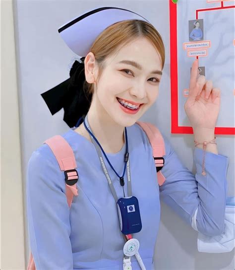 พยาบาลตัวน้อย 🎀 พยาบาลสวย Fypシ ฟีด สาวพยาบาล พยาบาลชุดขาว ชุดพยาบาล พยาบาลนับดาว