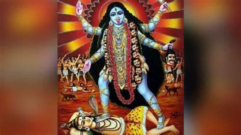 Navratri Day 7 नवरात्रि के सातवें दिन करें मां कालरात्रि की पूजा