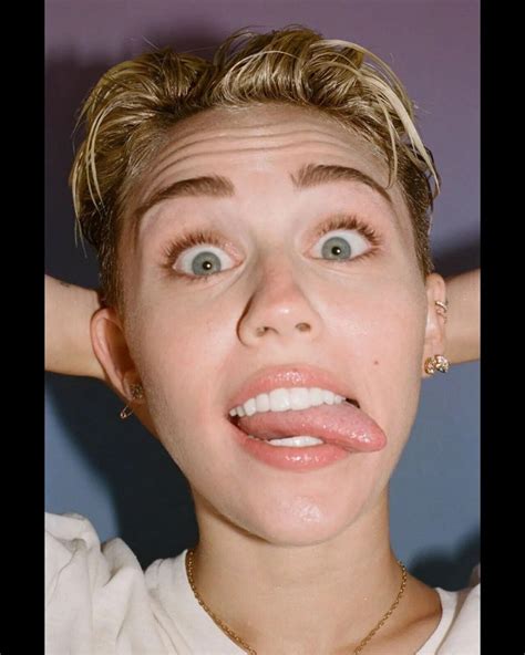 Miley Cyrus Piercing Eyes Miley Cyrus Piercing Eyes
