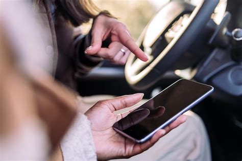 Premium Photo Travel Technology For Road Navigation