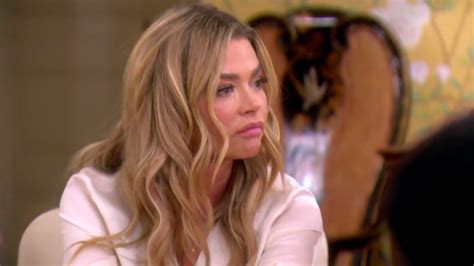 Denise Richards Criticizes Lisa Rinnas Behavior On Rhobh Celebuzz