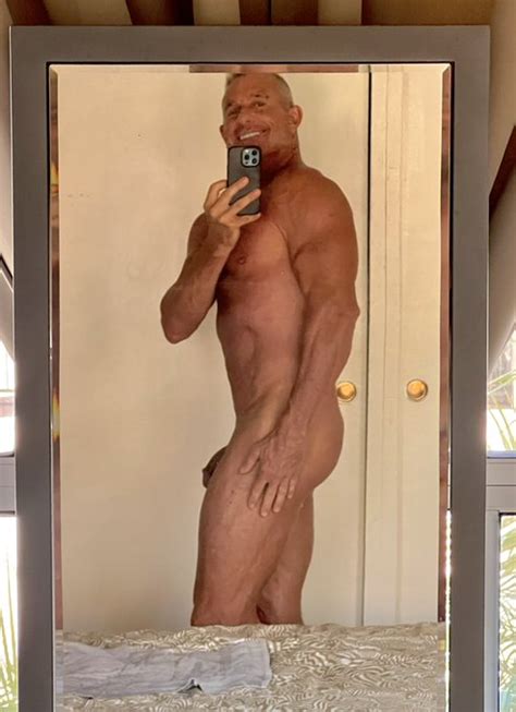 Squirt Studios Model Spotlight Matthew Figata Daily Squirt
