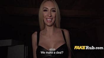 Turista Rubia Primera Vez Follada Por Dinero En Un Almac N Oscuro Xvideos Com