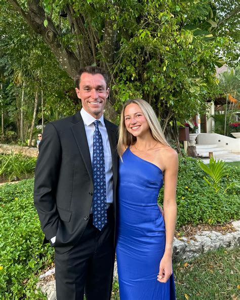 Hannah Steelman Hannahsteelman • Instagram Photos And Videos