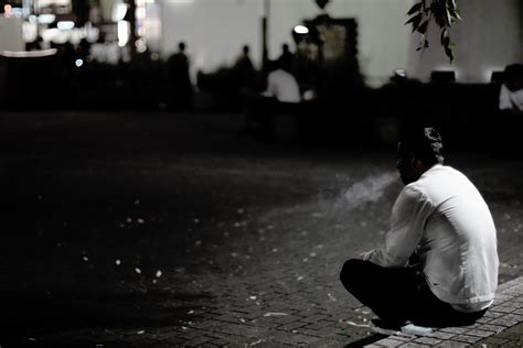 배경 화면 화이트 검은 단색화 밤 공원 사진술 연기 흡연 감정 후지 필름 빛 어둠 노동자 긴자