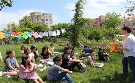 Skhivi Skhivi Education