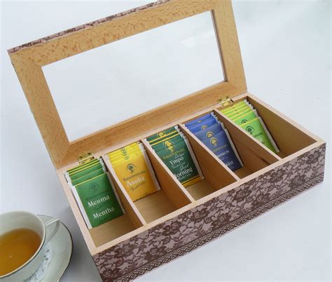 Магазинче за красиви неща Дървена кутия за чай Брюкселска дантела НЕ Е НАЛИЧНО