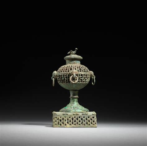 Bonhams A Reticulated Archaic Bronze Altar Vessel And Cover Gui