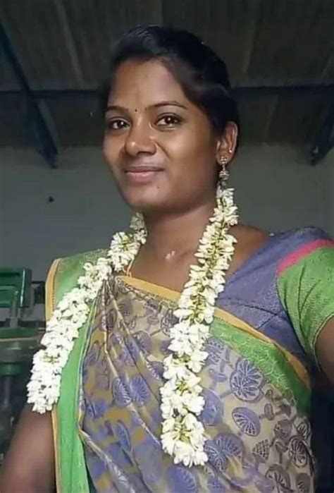Pin By Gobinath On Quick Saves Beautiful Girl Body Indian Long Hair