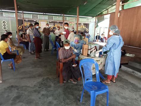 ရွှေတောင်မြို့နယ်တွင် အသက် ၁၈ နှစ်နှင့် အထက် ပြည်သူ များအား ဒုတိအကြိမ