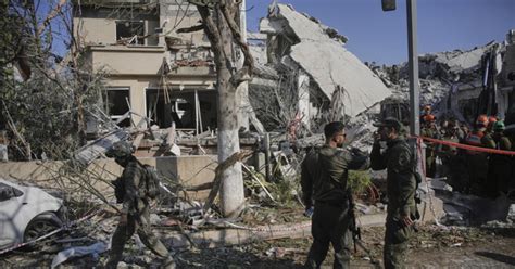 이란 이스라엘 보복공습에… 외교부 “우리 국민 피해 없어”