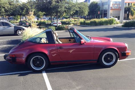 Velvet Red Metallic Porsche Colors