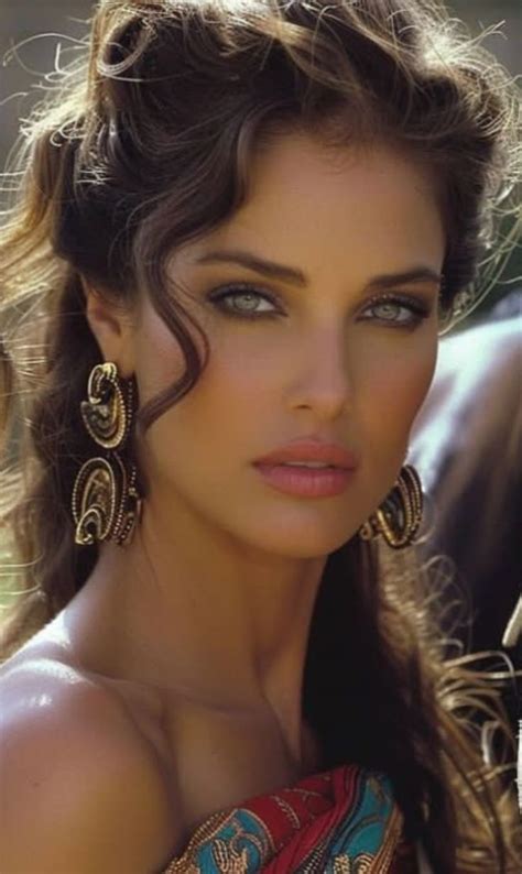 Pin By Glen David Edwards On Grey Eyes Brunette Beauty Beauty Face