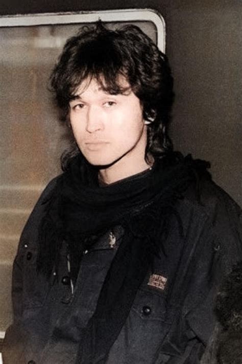 Pin By Ariel On Viktor Tsoi Celebrities Victor Viktor