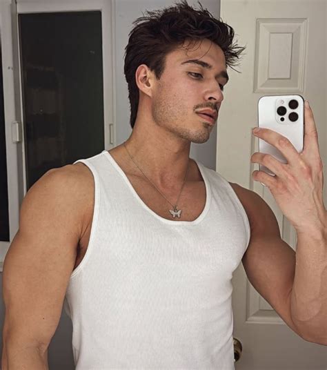 Who Is Carrington Rodriguez From Salt Lake City Sales To Love Island
