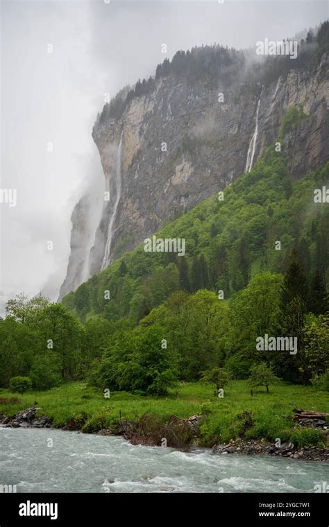 Lauterbrunnen Village In Switzerland In The Swiss Alps Beautiful