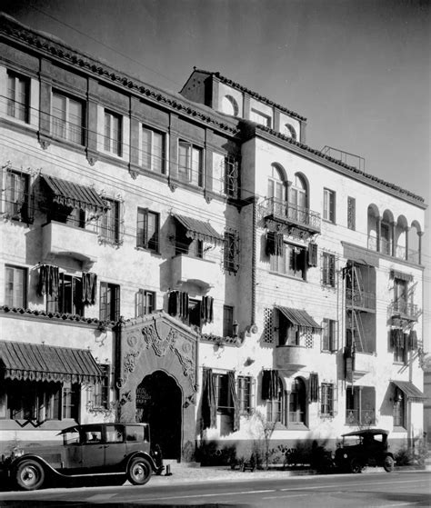 The Villa Carlotta Apartments Located At 5959 Franklin Avenue Ca 1926 The Building Still