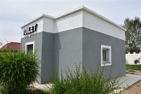 Цэцэрлэгт хүрээлэнд нийтийн ариун цэврийн байгууламж хийгдэж байна Багануур