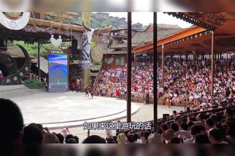 中国最性感少数民族当地女性裙子5寸长今天可算见识到了 寸长 裙子 女性