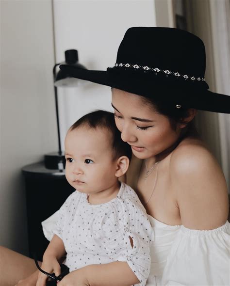 M Y Ai Khoe Con Tinh T Nh Hot Mom Julia Doan Ch Ng C N V Y O L Ng L N Hay Check In Sang