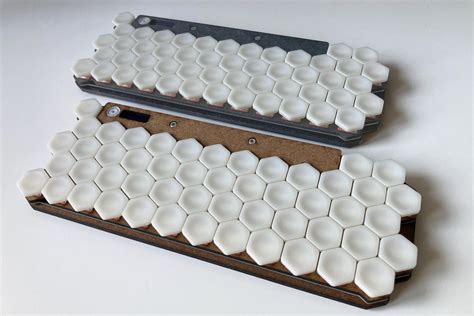 Beta 0x33board Isomorphic Midi Keyboard By Hws Olnu