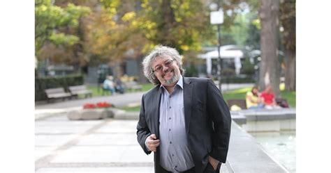 ПП ДБ Министерството на икономиката да си поиска акциите за Пловдивския панаир