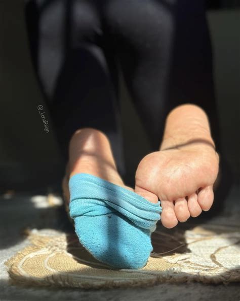 Swipe Right For A Close Up…😏 R Verifiedfeet