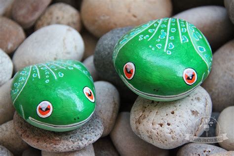 Pin En Pintar Piedras
