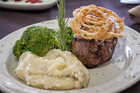 Plated Filet Mignon Stock Image Image Of Gratin Meal 21225107
