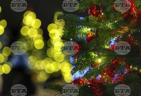 Работилница за коледни играчки и специална кутия за писма до Дядо Коледа ще има днес на пл Св