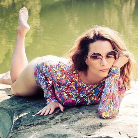 Kimberly Williams Paisleys Feet